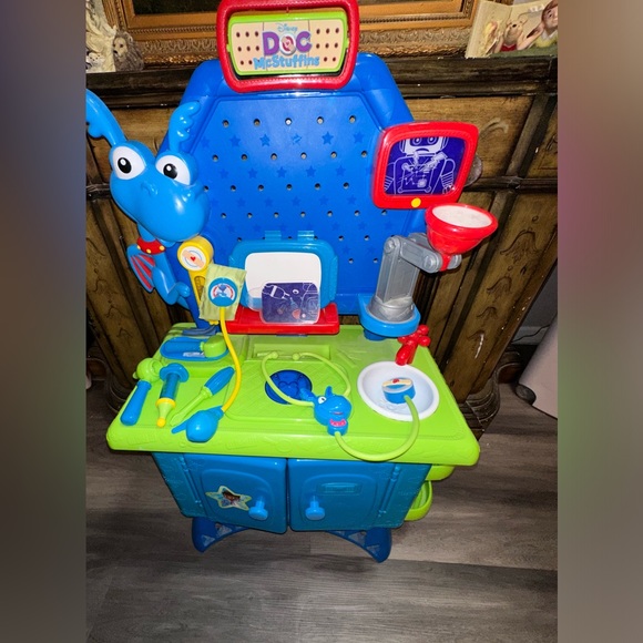 Doc McStuffins | Toys | Doc Mcstuffins Talking Stuffy Checkup Station ...